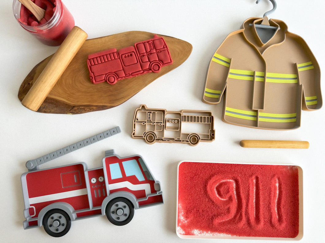 First Responders - Firefighter Bio Sensory Play Trays – NatureBasedToys